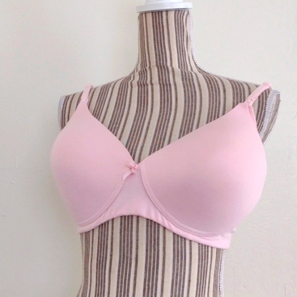 Arabella | Intimates & Sleepwear | Arabella Pink Wireless Convertible ...
